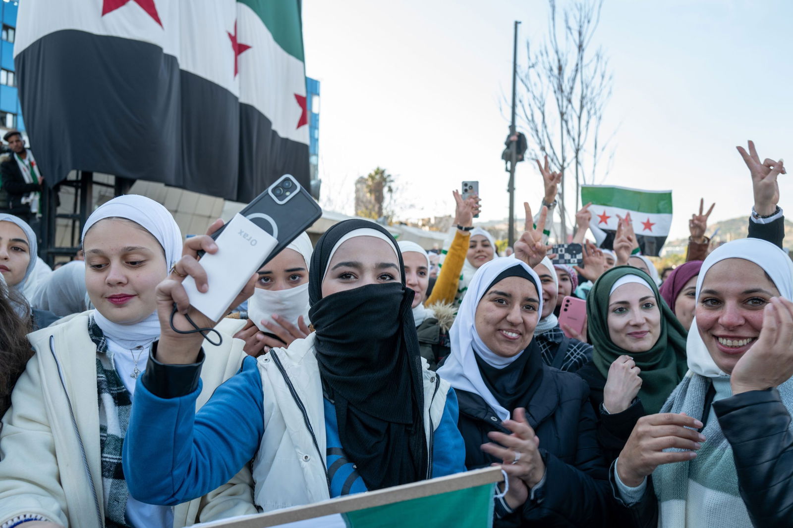 NIEUWS INTERNATIONAAL - DENNIS KERSTEN - DE VAL VAN HET ASSAD-REGIME ...